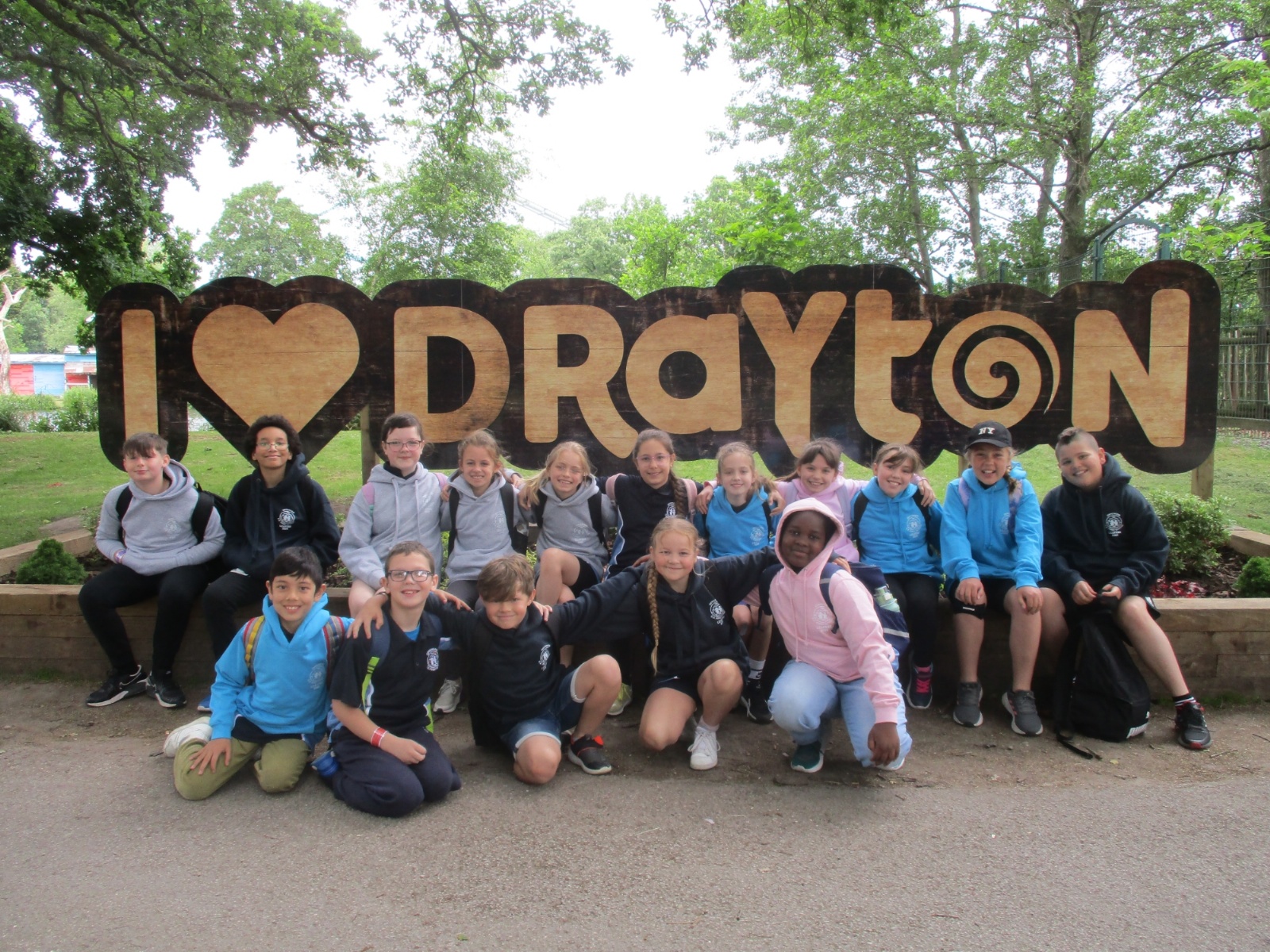 Offenham CE First School - Drayton Manor 2024